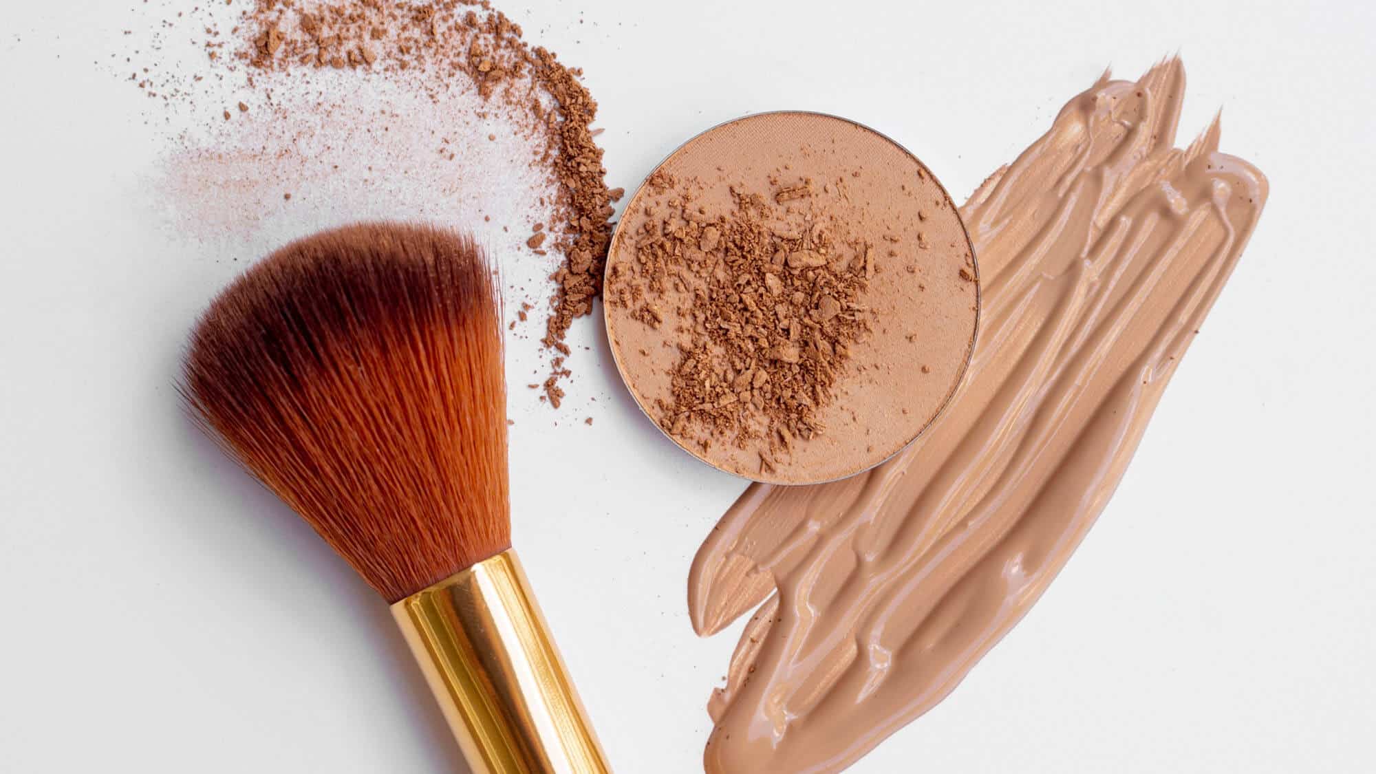 How to Apply Foundation Like a Pro • Heli Beauty